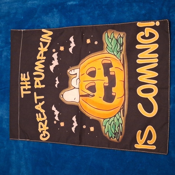 Accents | Nwot Fall Peanuts Snoopy Garden Flag | Poshmark